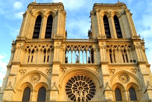 Book a French language course and enjoy Paris - Accord Paris